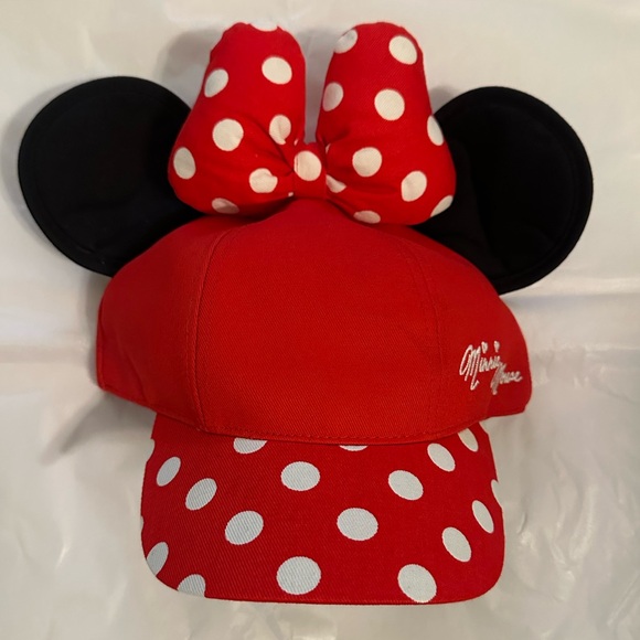 Disney | Accessories | Walt Disney World Red Polka Dot Minnie Mouse Hat ...